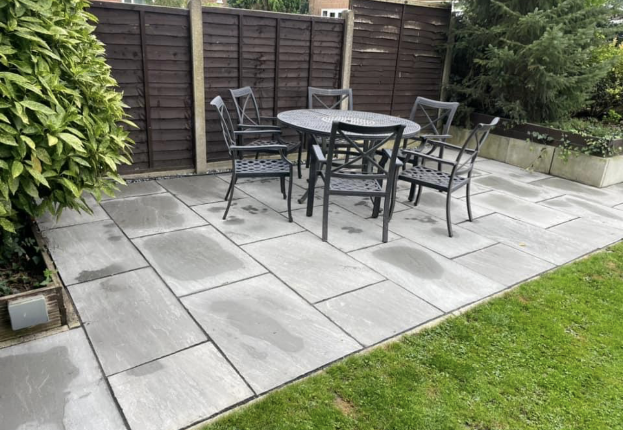 Natural Stone Paving | Nationwide Delivery Options