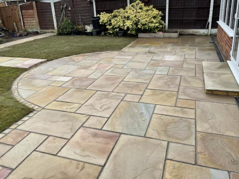 Natural Stone Paving | Nationwide Delivery Options
