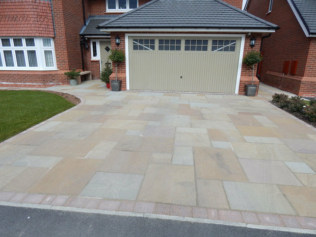 Natural Stone Paving | Nationwide Delivery Options